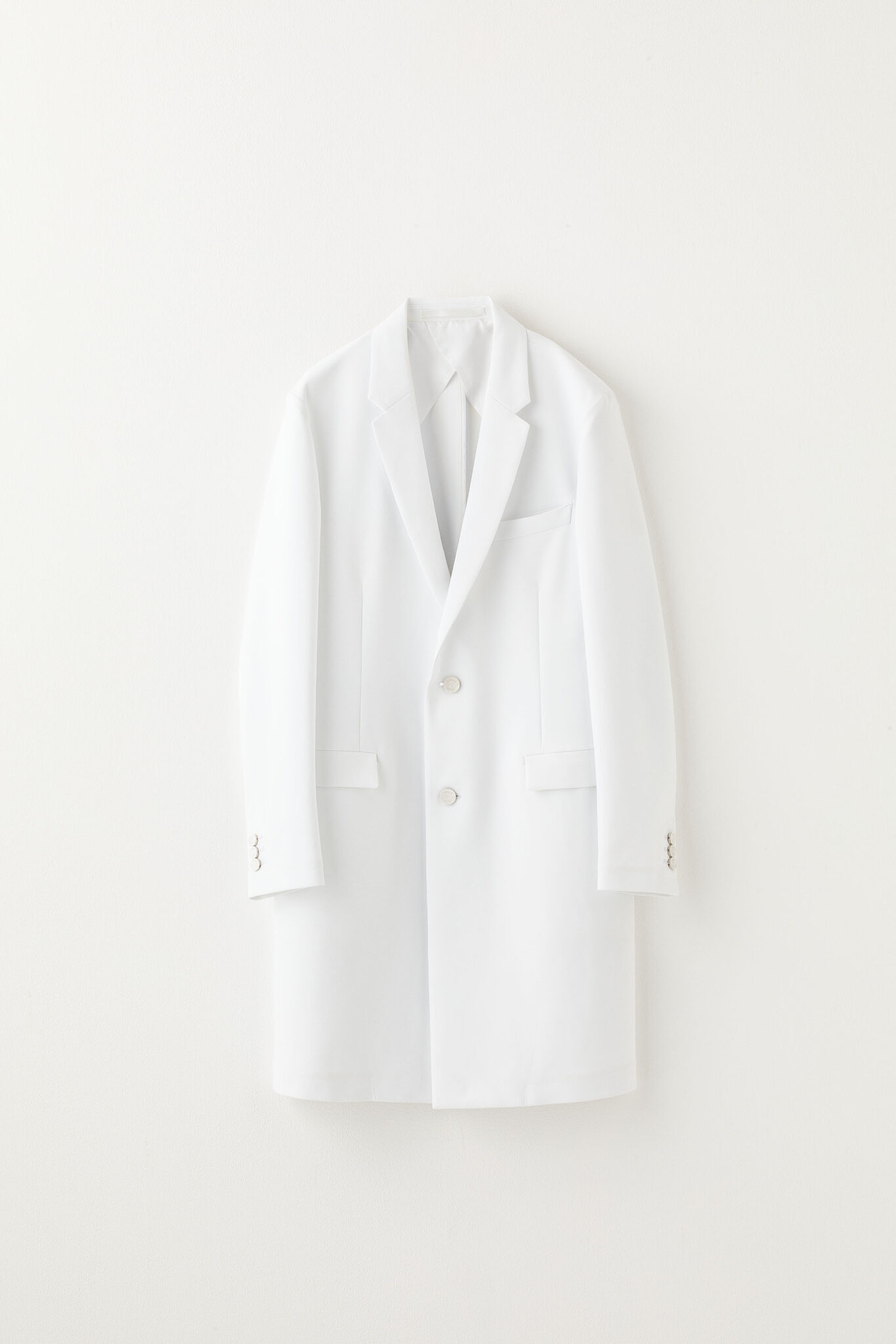 URBAN : Streamlined Elegance Lab Coat - Queenmed Group